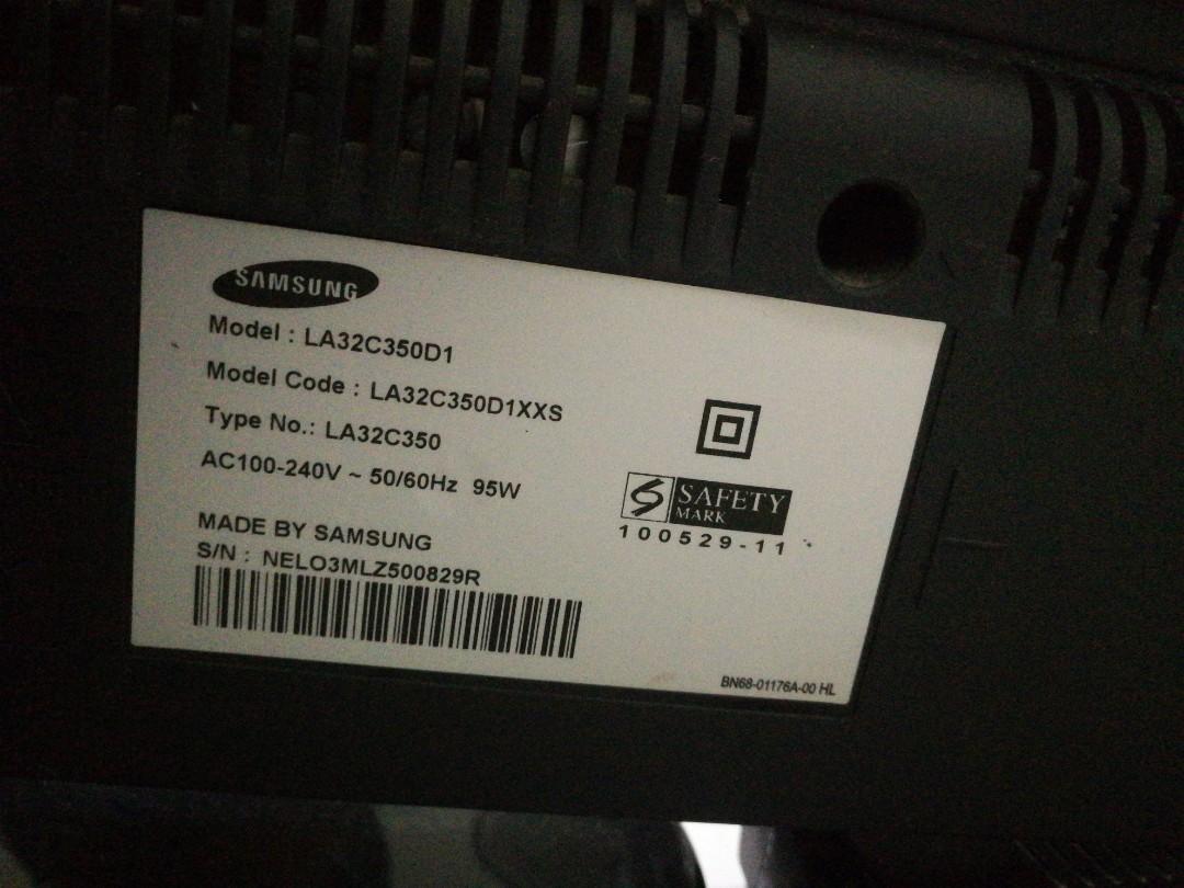 Samsung 32' LCD (Model LA32C350D1), TV & Home Appliances, TV ...