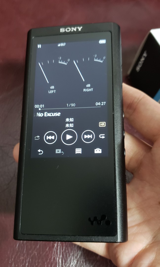 Sony zx300a 小黑磚, 音響器材, 可攜式音響設備 - Carousell