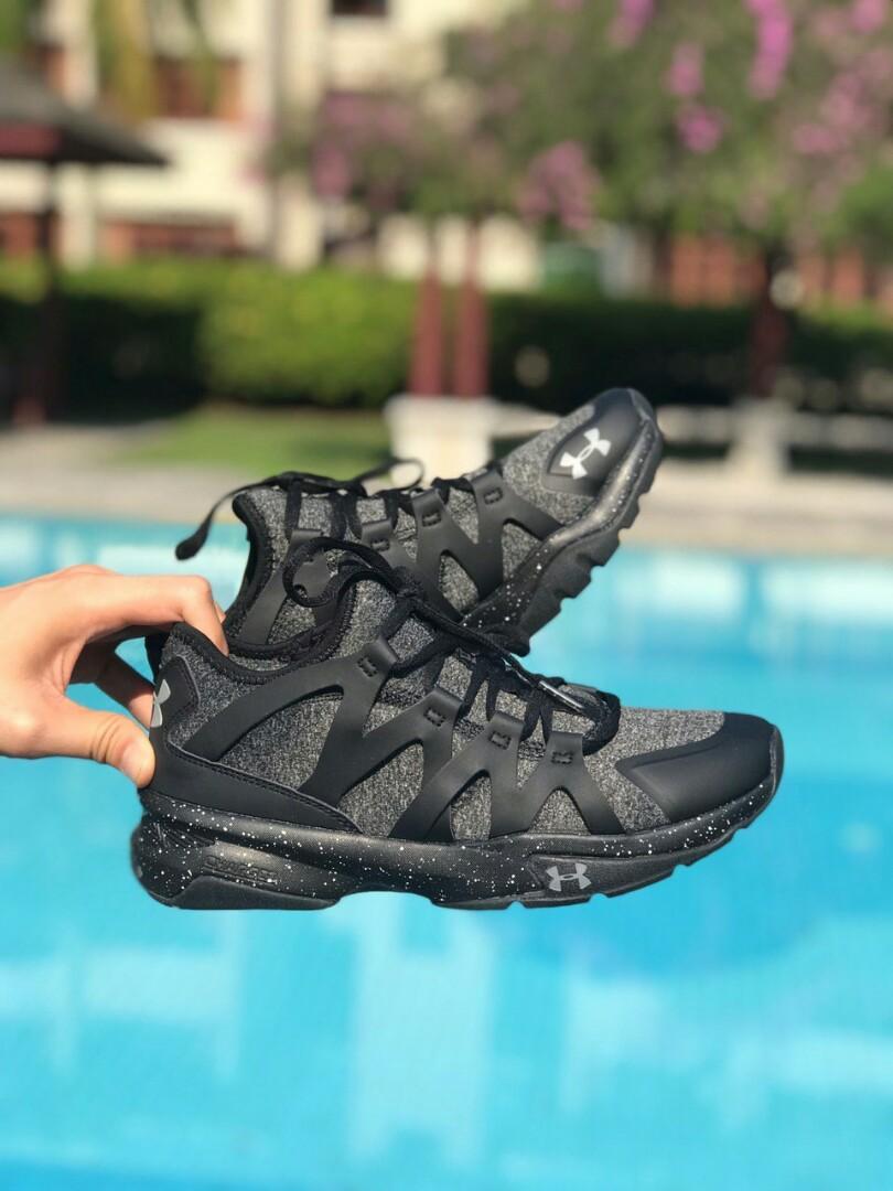 UNDER ARMOUR, Men's Fashion, Footwear, Sneakers on Carousell
