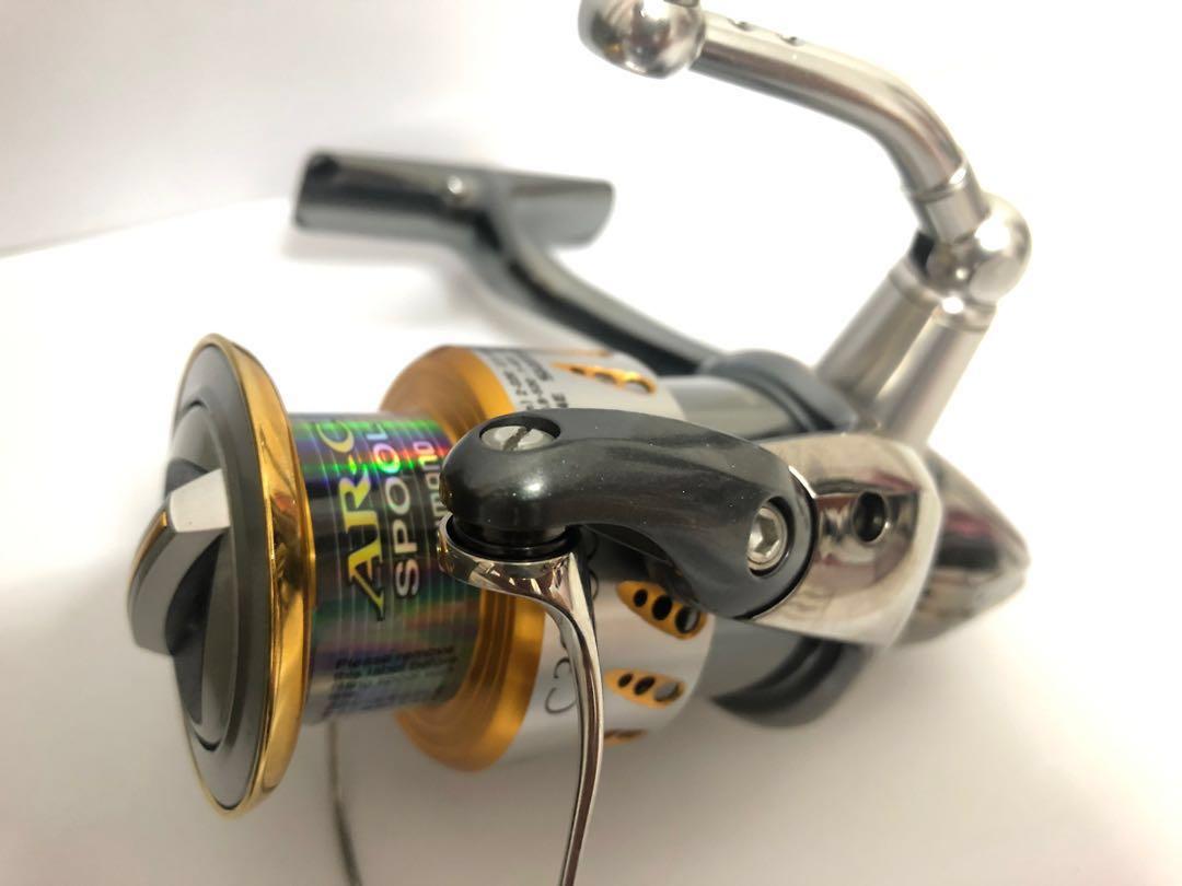 07 Shimano Stella C3000, Sports Equipment, Fishing on Carousell