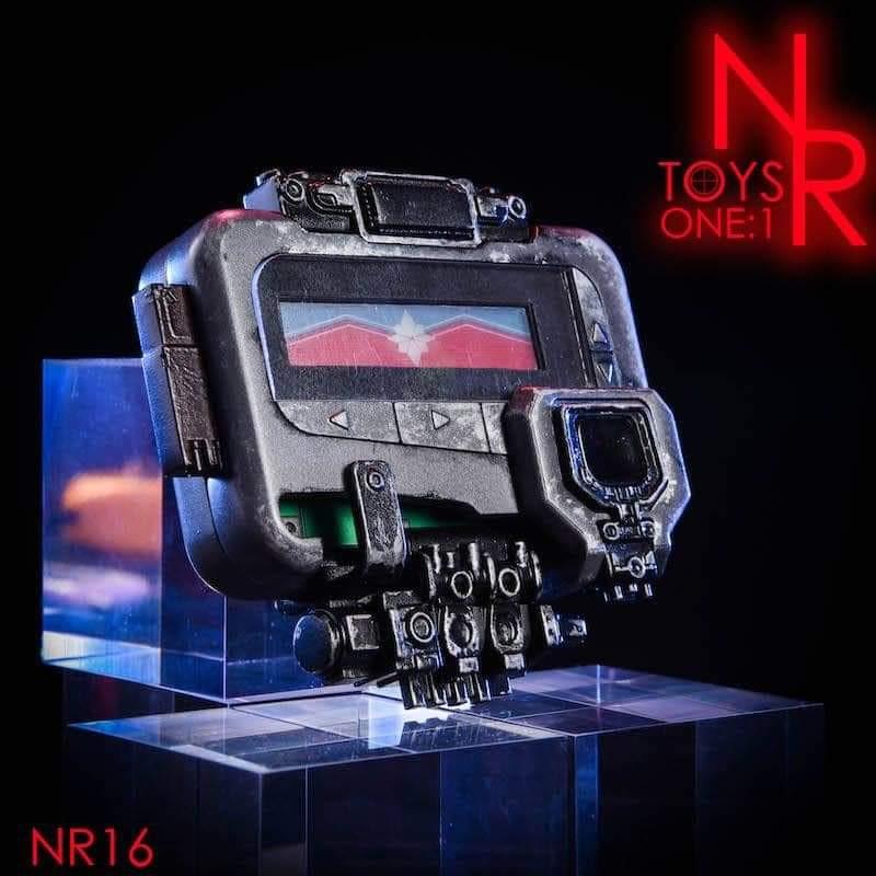 [STOCK] NRTOYS NR16 1:1 scale Beeper Captain Marvel Pager, Hobbies ...