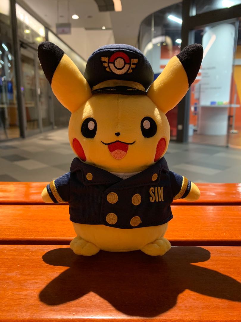 Pilot Pikachu - Singapore (Jewel Changi Airport) Edition, Hobbies ...