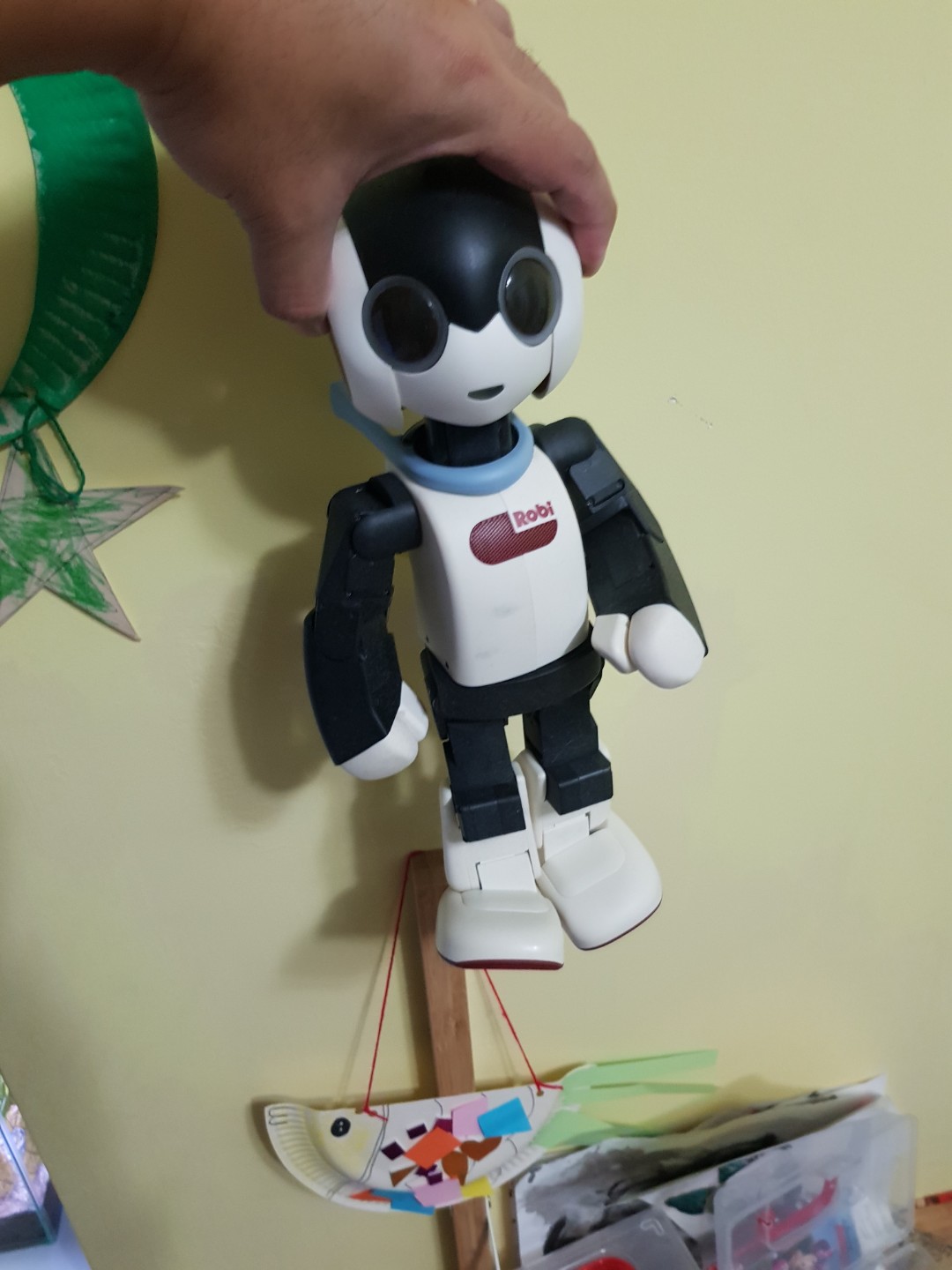 Robi robot, Hobbies & Toys, Toys & Games on Carousell