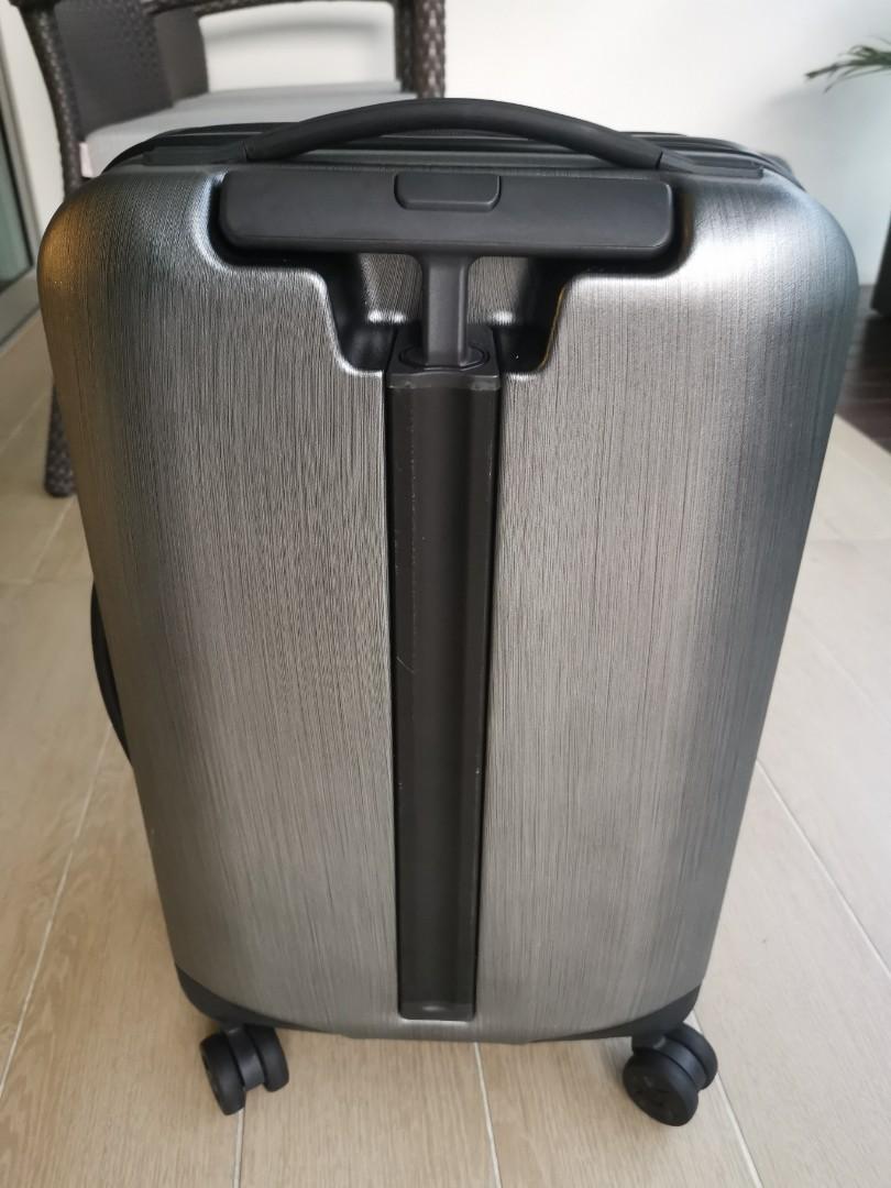 Samsonite inova (laptop+tablet front pocket), Computers & Tech, Parts ...