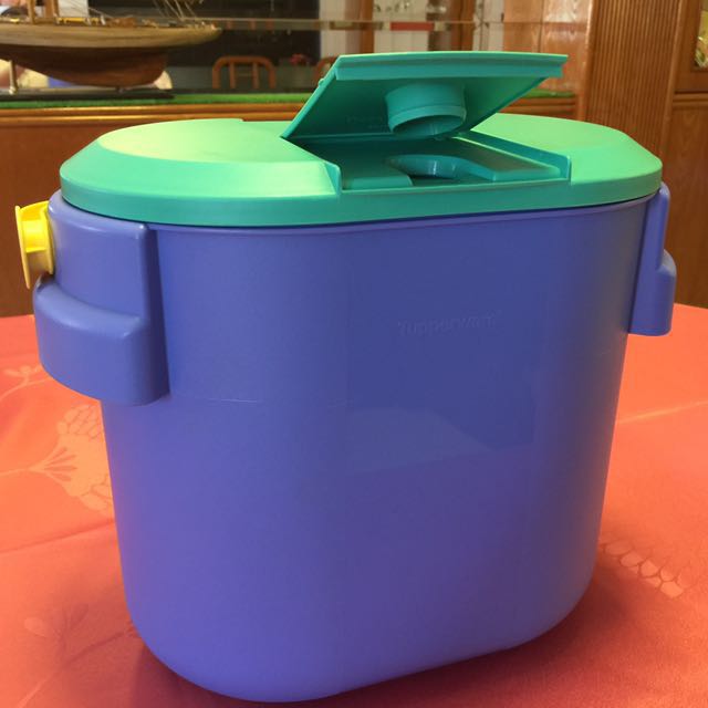 TUPPERWARE - 8.7 Litre Outdoor Cooler, TV & Home Appliances, Kitchen ...