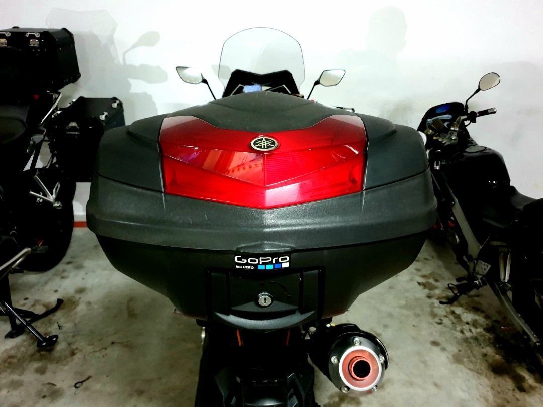 Yamaha top box 50l, Motorcycles, Motorcycle Accessories on Carousell