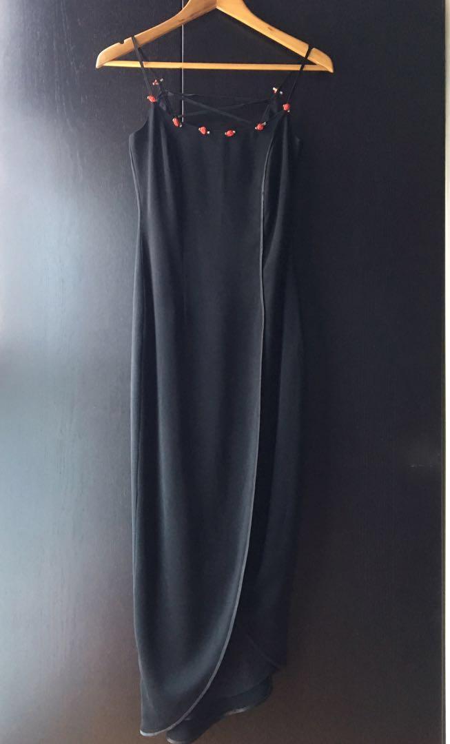 Daniel Yam Sexy crossback black dress, Women's Fashion, Tops ...