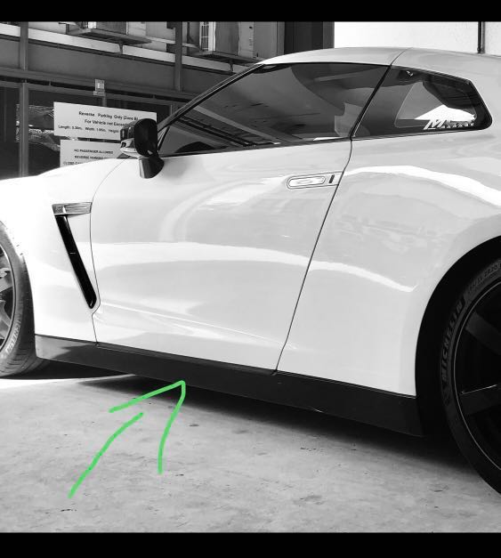 GTR R35 stock side skirt, Car Accessories, Accessories on Carousell