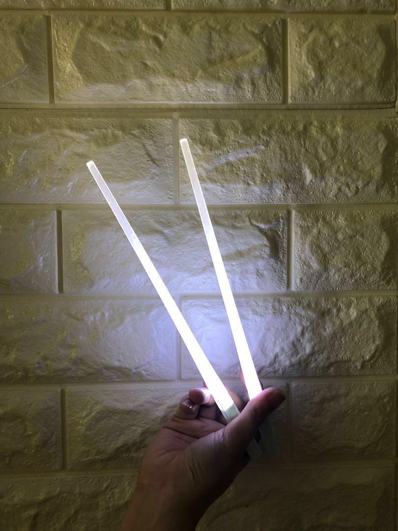 LIGHT Chopsticks / Rave Sticks WHITE, Hobbies & Toys, Memorabilia ...