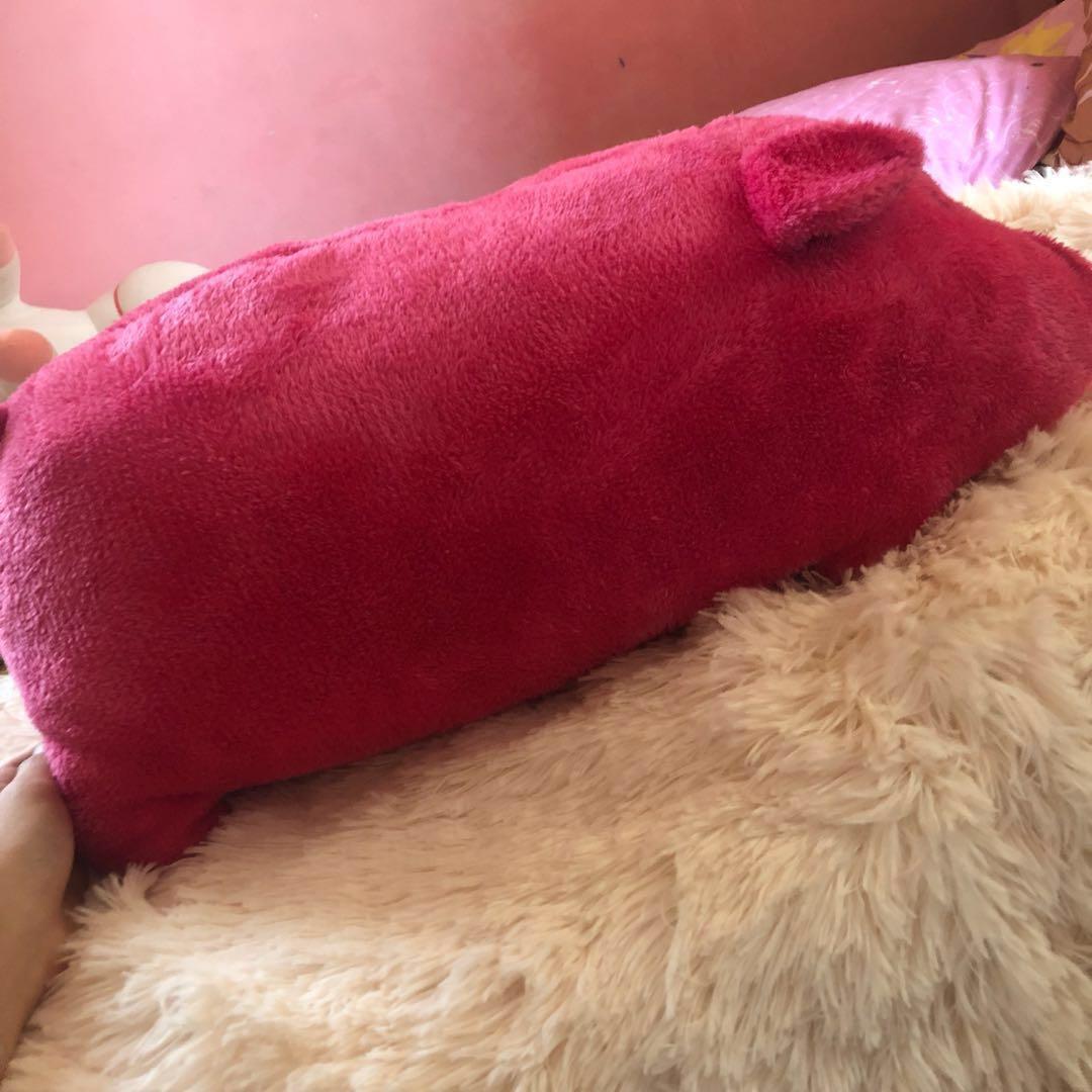 Magenta colored pig, Hobbies & Toys, Toys & Games on Carousell