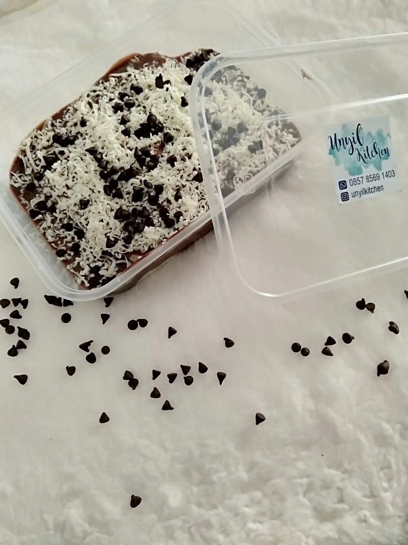 Stup roti ( coklat,keju,durian), Makanan & Minuman, Makanan Instan di ...