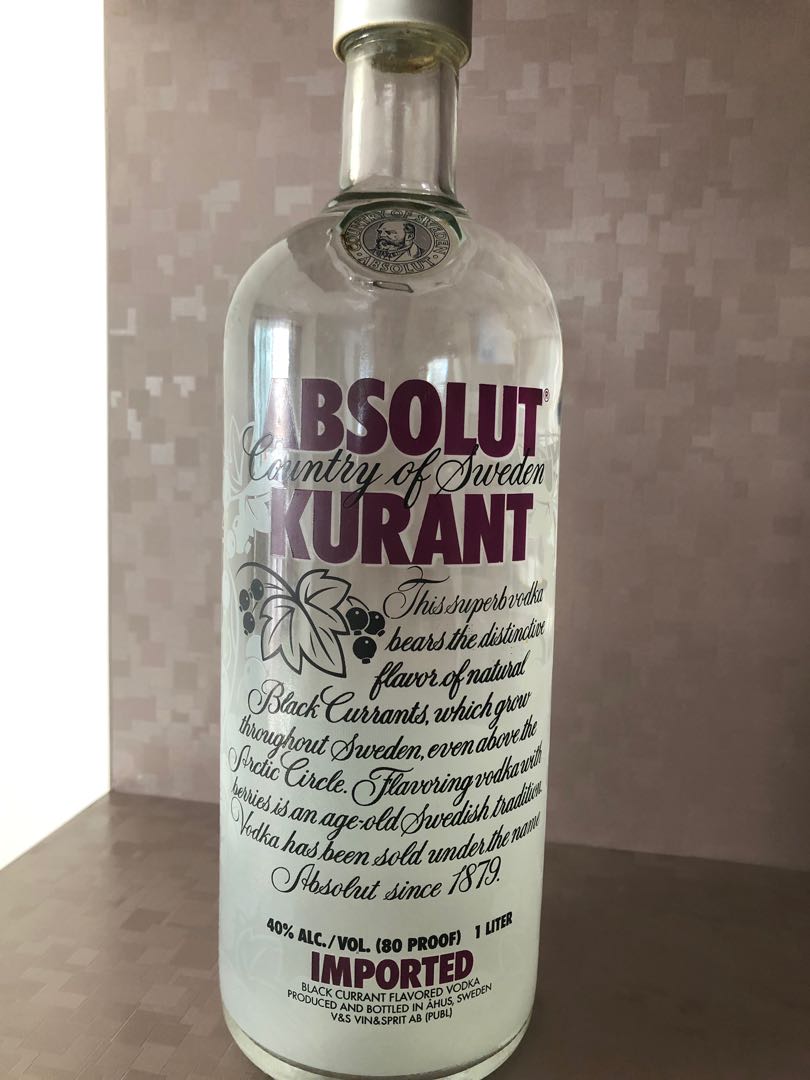 Absolut Vodka 1L (Absolut Kurant), Food & Drinks, Alcoholic Beverages ...