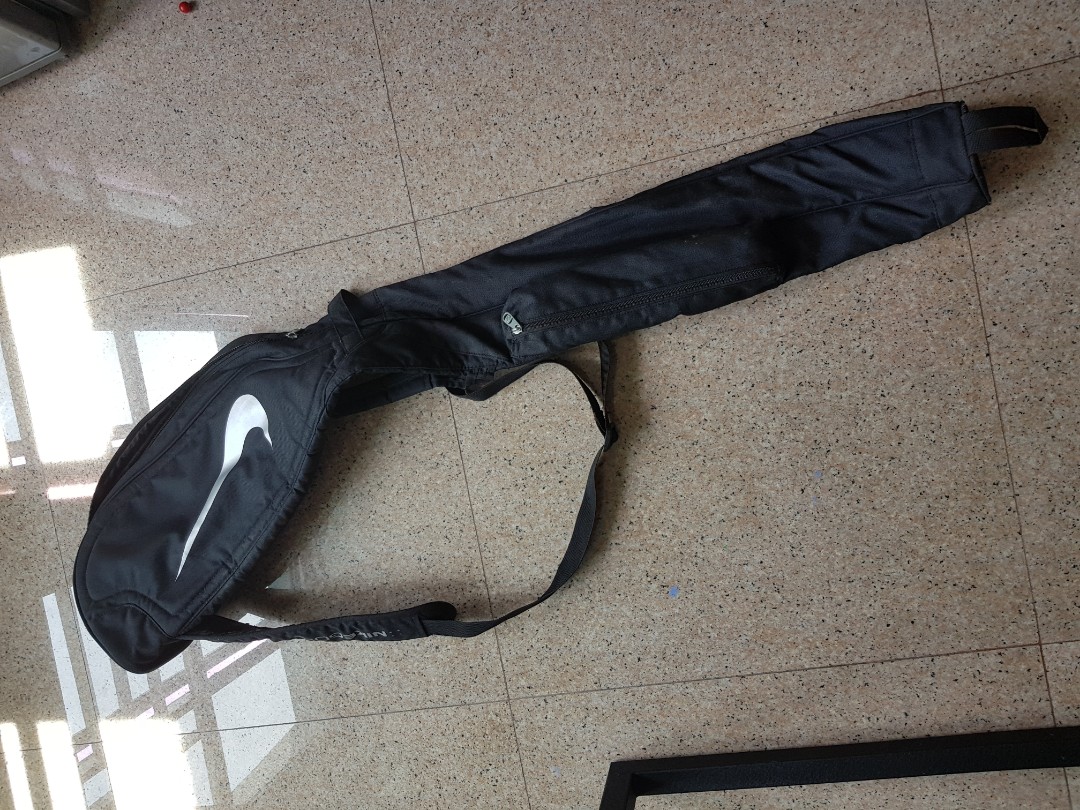 Driving range golf bag Nike, Sports Equipment, Sports & Games, Golf on ...