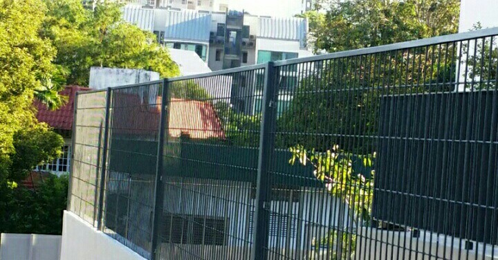 Fence / Gate / Hoarding, Everything Else on Carousell