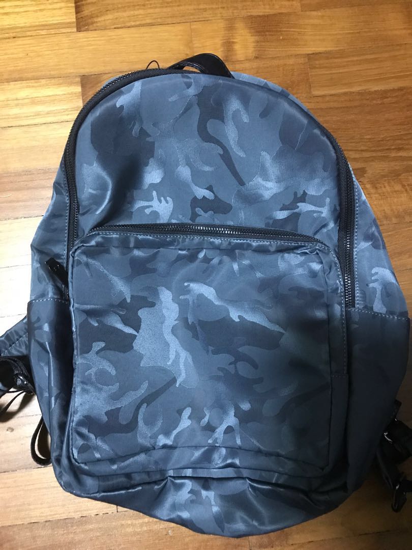 Grey Camo Backpack, Men's Fashion, Bags, Backpacks on Carousell