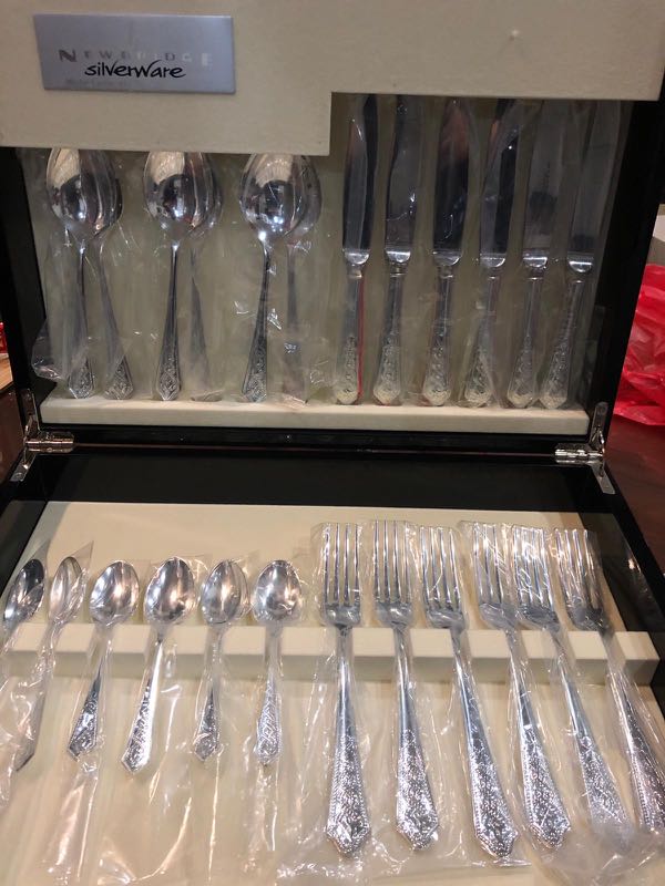 Newbridge 24 piece silverware, Furniture & Home Living, Kitchenware ...