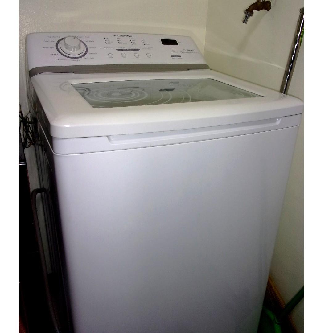 Washing Machine Electrolux 7 Kg. T-Drive Top Load EWT70 (Automatic), TV ...