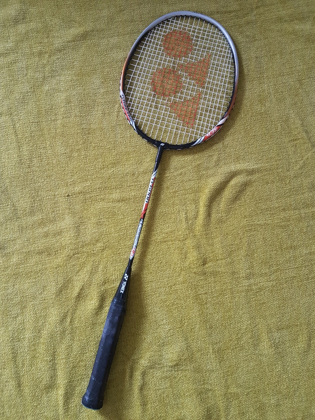 Yonex B-6000 Isometric Badminton Racket, Sports Equipment, Sports ...