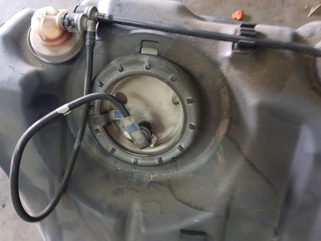 Bmw E60 Fuel Tank complete, Auto Accessories on Carousell