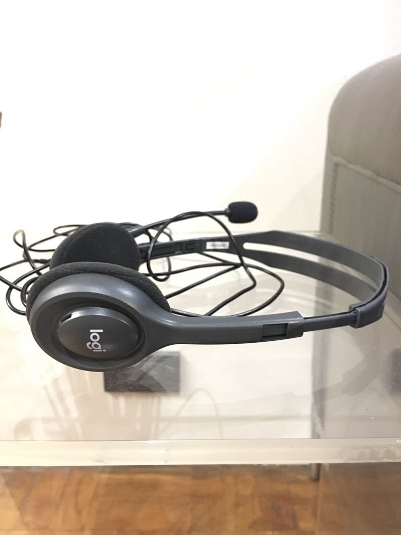 Logitech Headset with Microphone, Audio, Microphones on Carousell