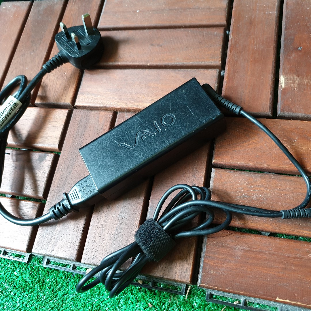 Sony VAIO Laptop Power Adapter, Computers & Tech, Parts & Accessories ...