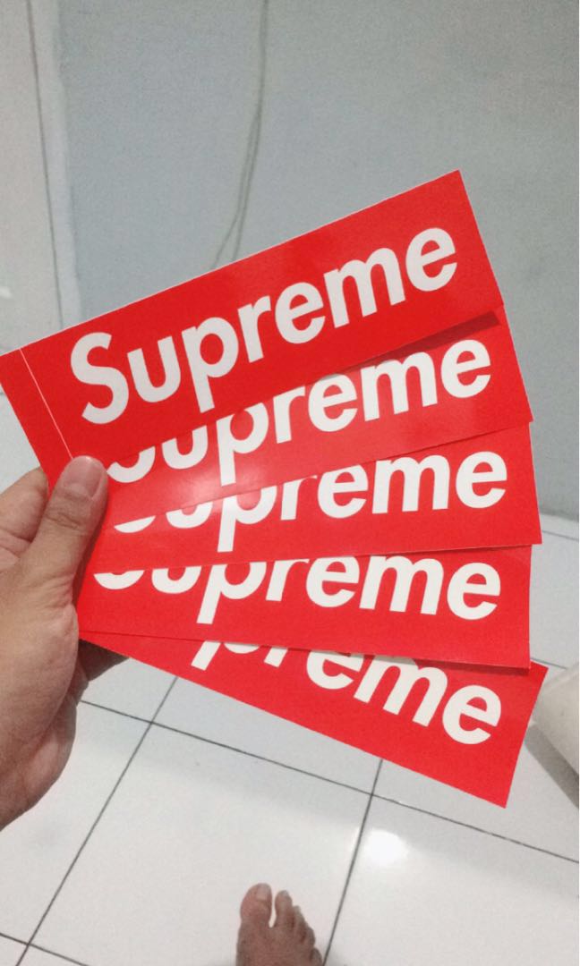 Sticker Supreme Box Logo, Fesyen Pria, Aksesoris, Lainnya di Carousell