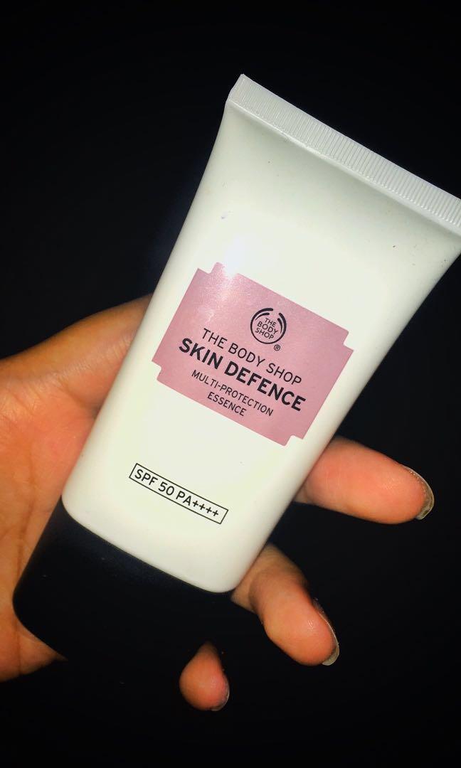 The Body Shop Skin Defence SPF 50 (Sunscreen), Kesehatan & Kecantikan ...
