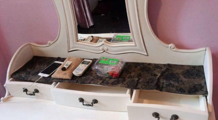 Victorian Dressing Table Set, Furniture & Home Living, Furniture ...