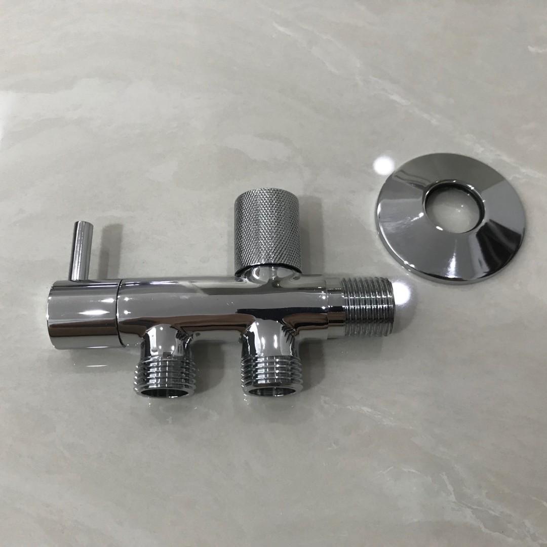 1 inlet 2 outlet angle valve, Everything Else on Carousell