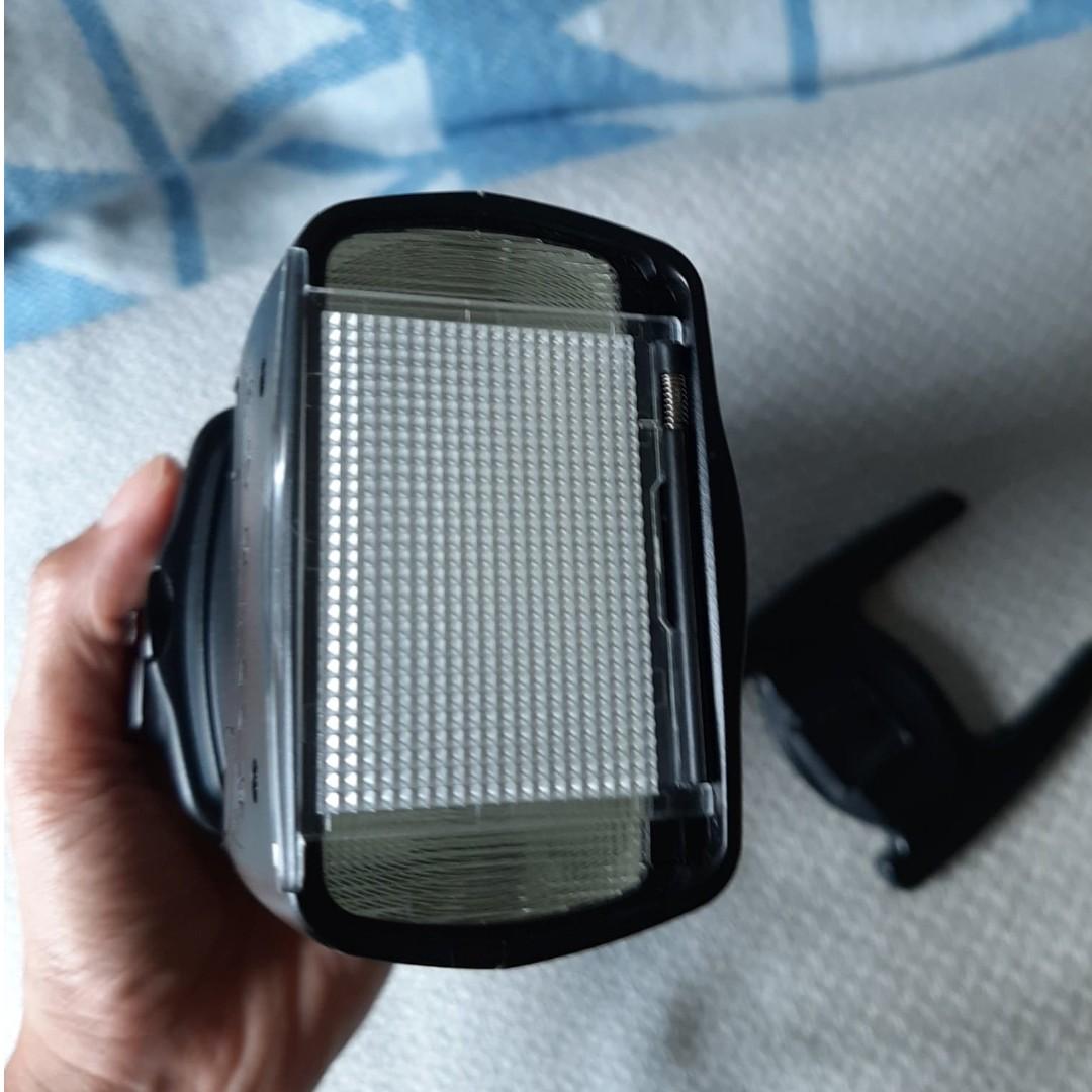 Canon external flash (w/ free diffuser), Computers & Tech, Printers ...