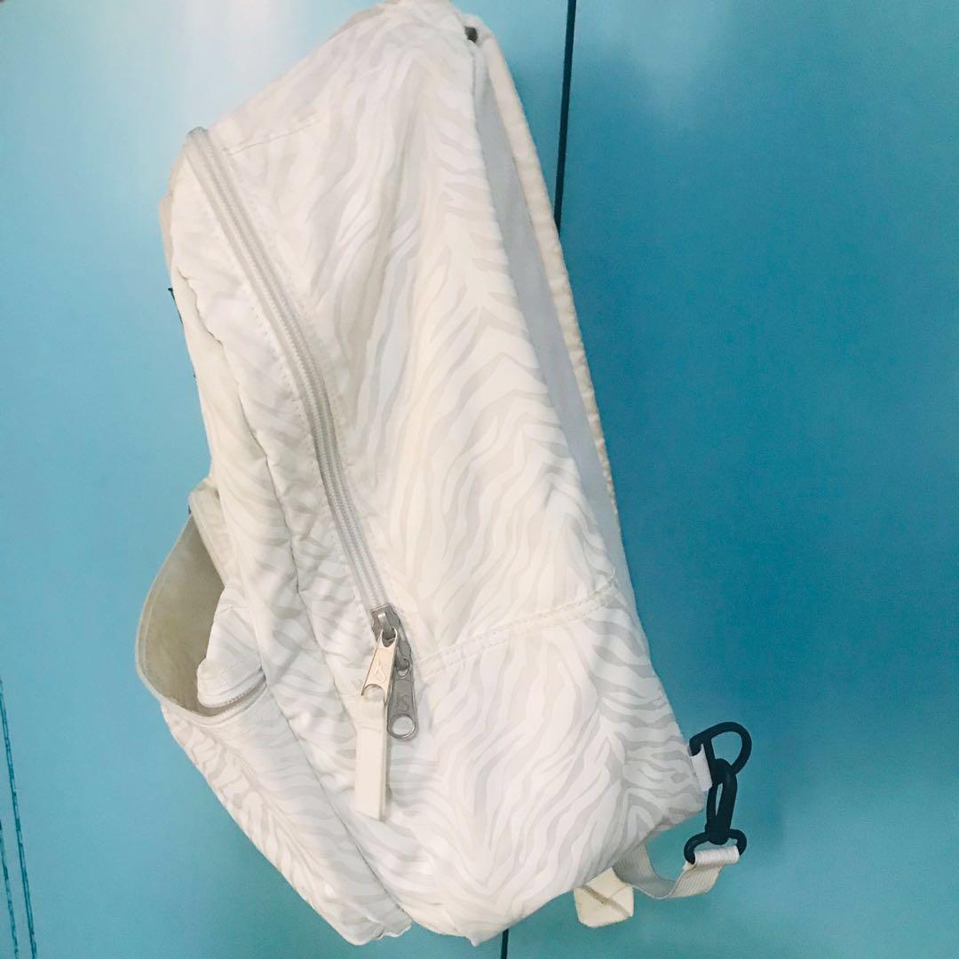 Jansport Zebra Reversible Backpack, Women's Fashion, Bags & Wallets ...