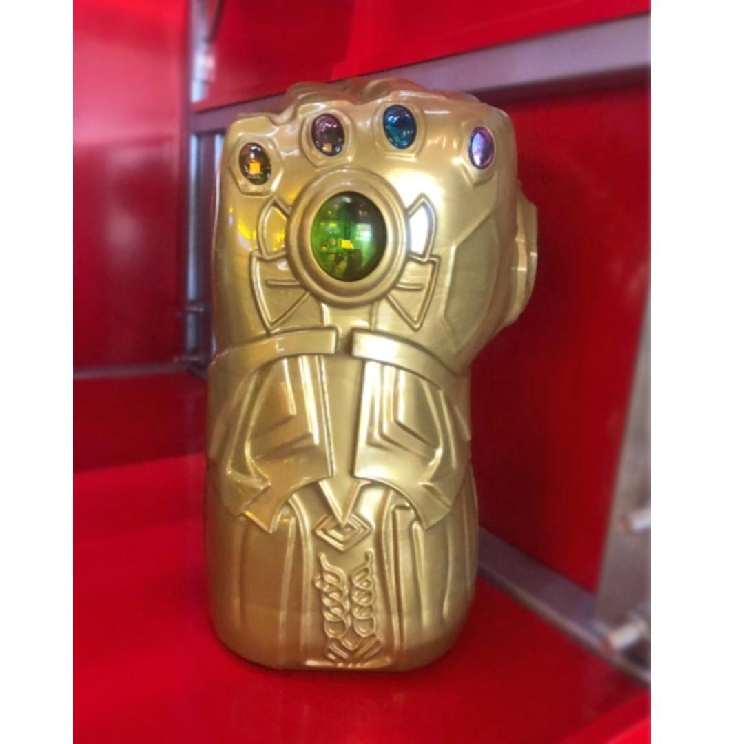 Marvel Infinity War Thanos Gauntlet Popcorn bucket, Hobbies & Toys ...