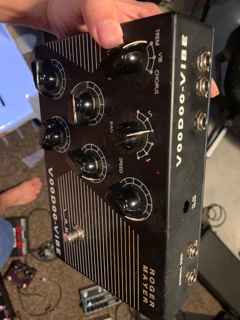 Roger Mayer Voodoo Vibe, Hobbies & Toys, Music & Media, Musical ...