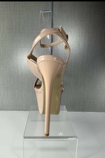 Venus Pageant Heels, Women's Fashion, Footwear, Heels on Carousell