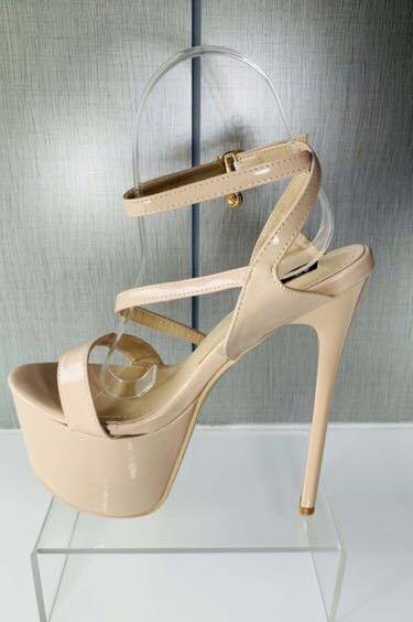 Venus Pageant Heels, Women's Fashion, Footwear, Heels on Carousell