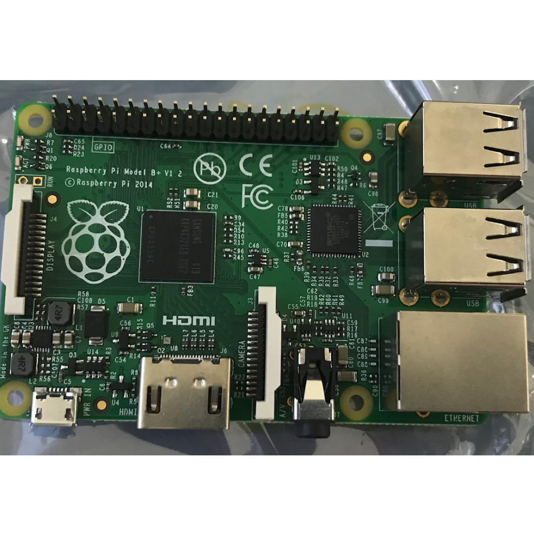 5 x Raspberry Pi 1 B+ 2014, Mobile Phones & Gadgets, E-Readers on Carousell