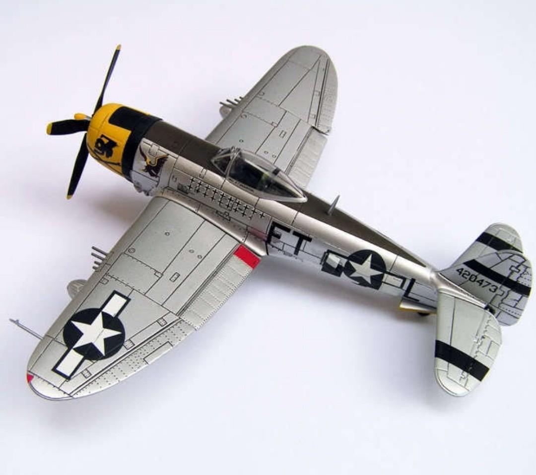 Dragon Warbirds 1/72 P-47D Thunderbolt, 353rd FS/354th FG, Ace Pilot ...
