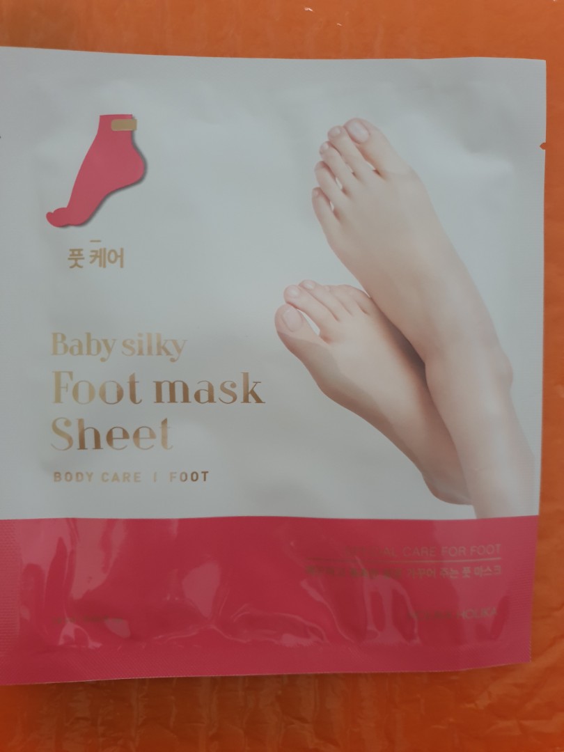 Foot Mask, Health & Nutrition, Face Masks & Face Shields on Carousell