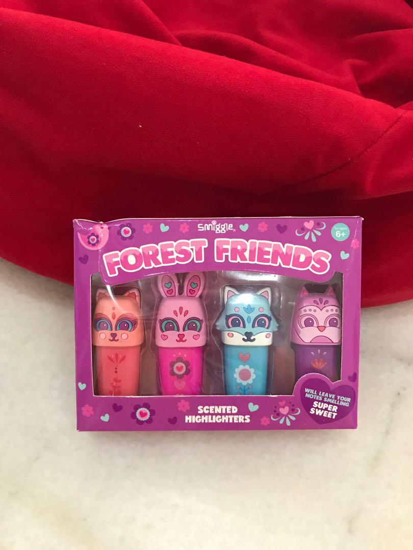 Smiggle highlighter, Hobbies & Toys, Stationery & Craft, Stationery ...