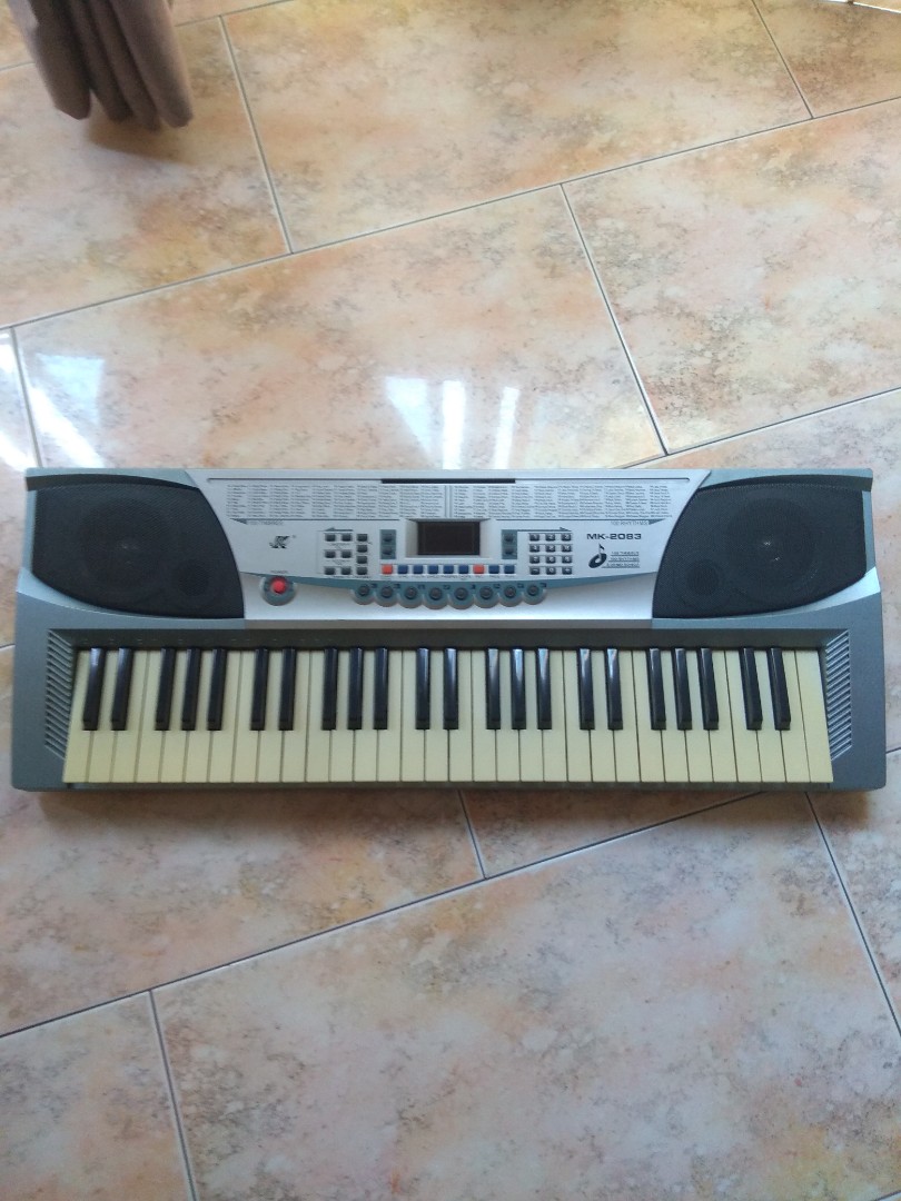 MK - 2083 keyboard, Hobbies & Toys, Music & Media, Musical Instruments ...