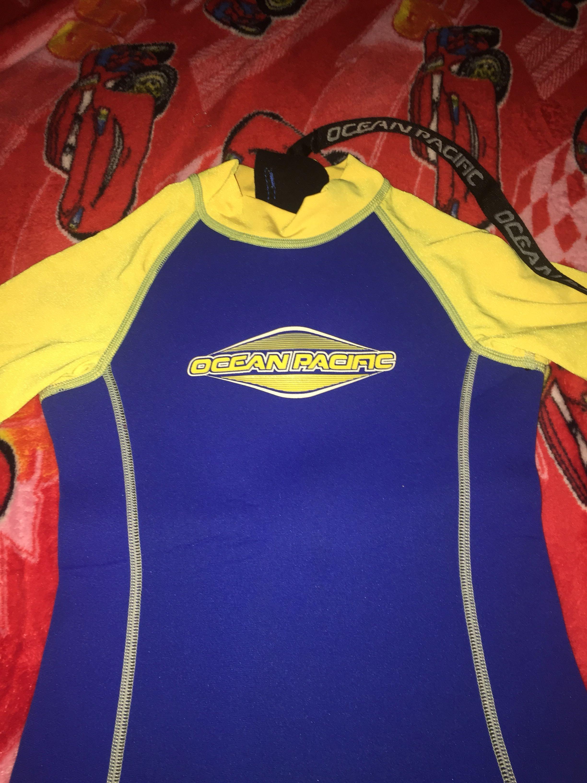 Rush guard for kids, Babies & Kids, Babies & Kids Fashion on Carousell