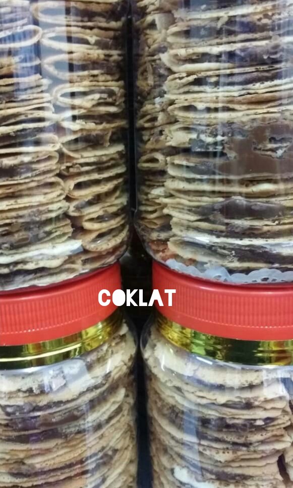Kue kapit, Food & Drinks, Homemade Bakes on Carousell