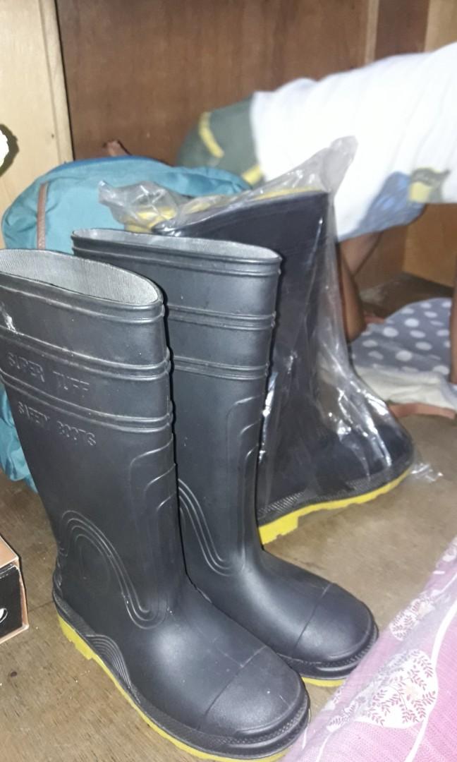 Super tuff safety boots, Men's Fashion, Footwear, Boots on Carousell