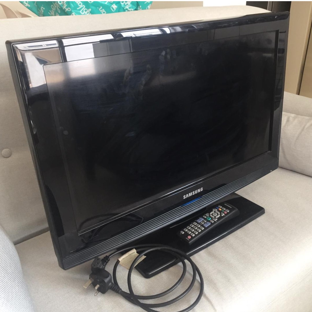 26" Samsung TV - Full working order, TV & Home Appliances, TV ...