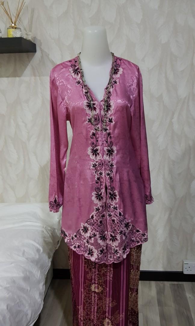 *DISCOUNT!* Beautiful Baju Kebaya Raya Kurung #Raya, Women's Fashion ...