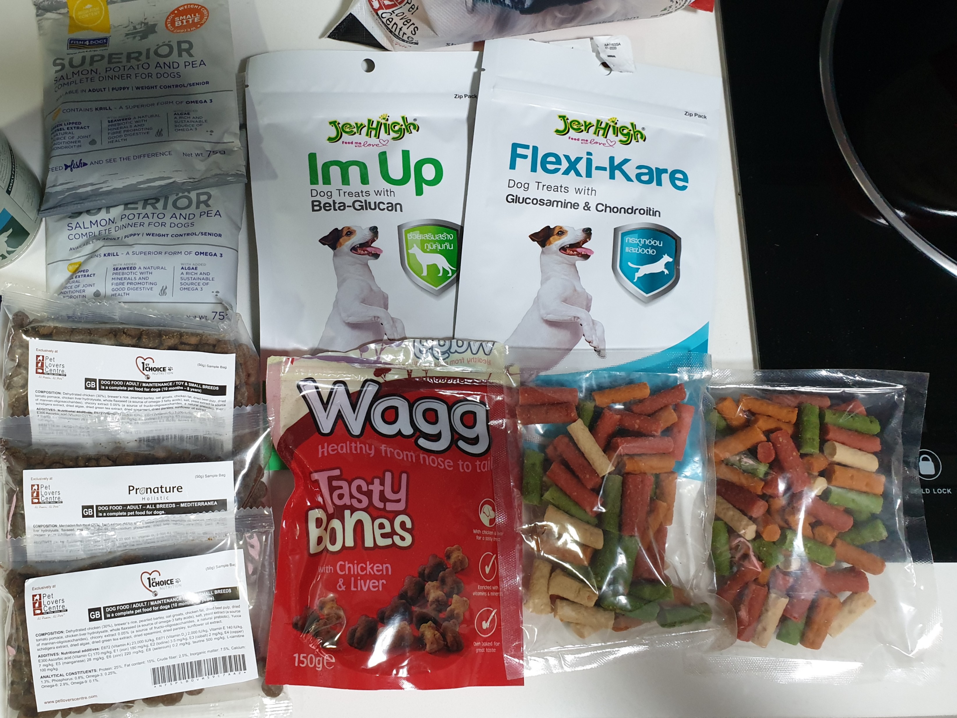 Free food sample, Pet Supplies, Pet Food on Carousell