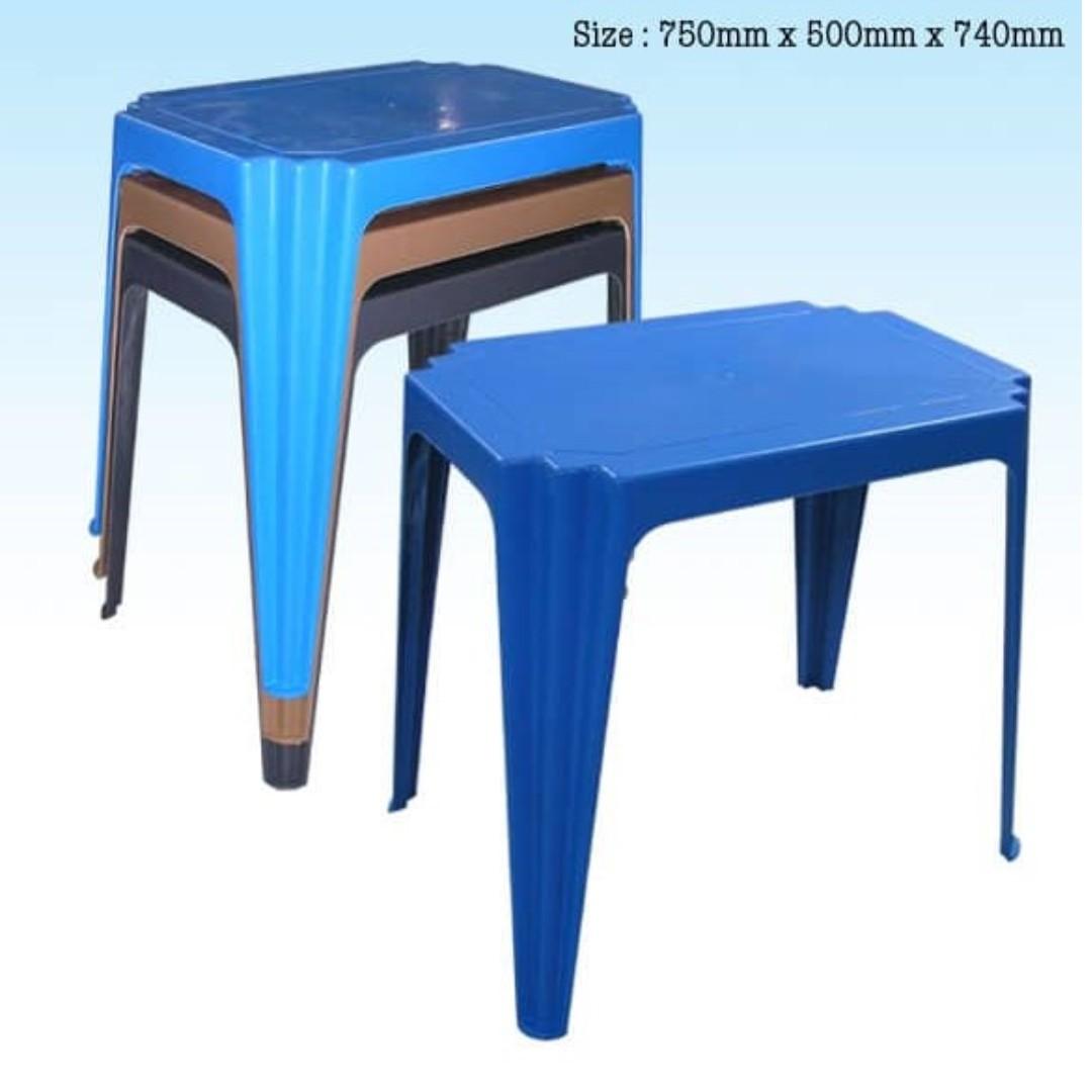 Meja Plastik Sekolah Peperiksaan, Furniture & Home Living, Outdoor ...
