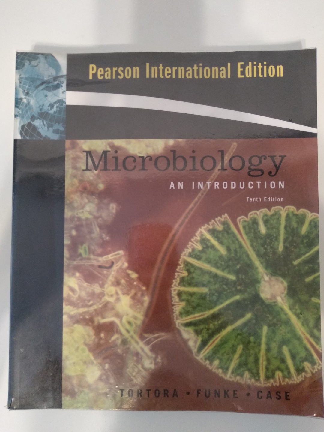 Microbiology an Introduction (Tenth Edition), Hobbies & Toys, Books ...