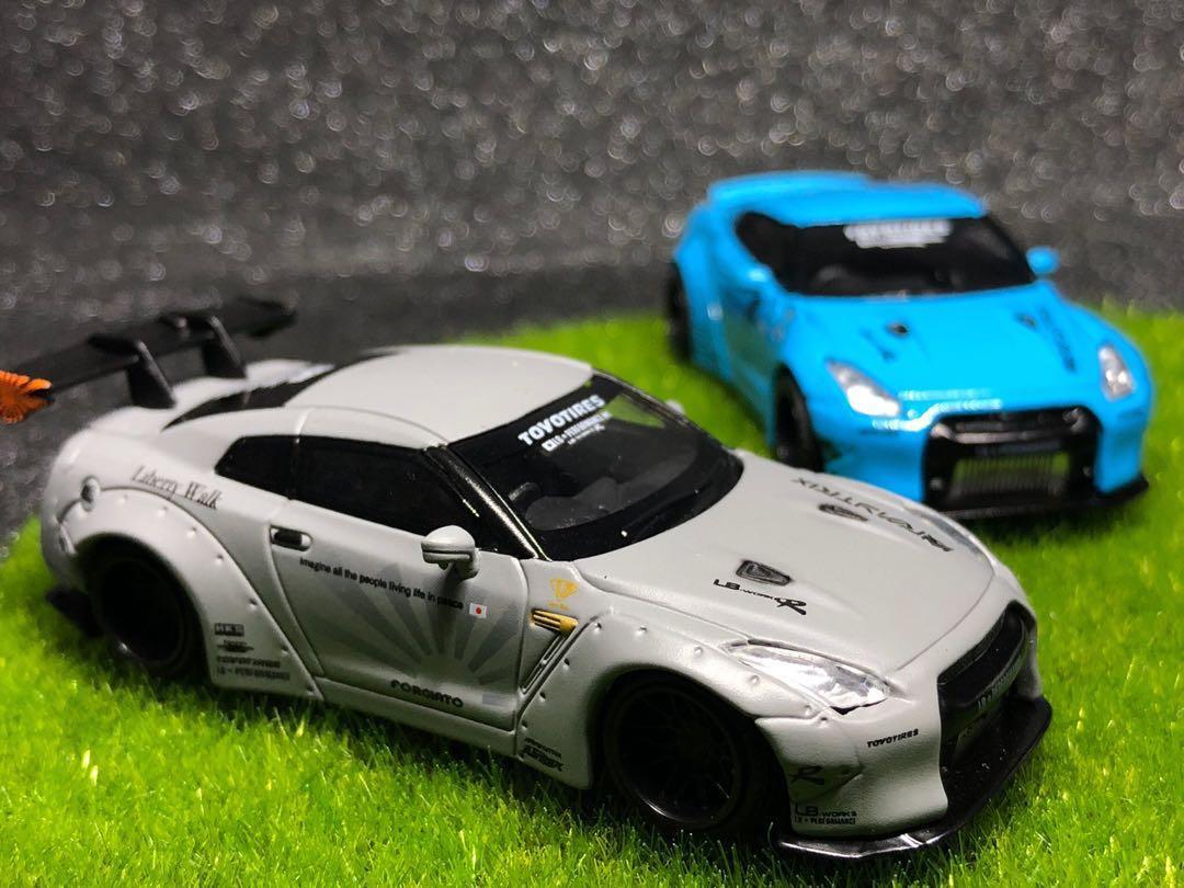 MiniGT MINI GT Liberty Walk Performance Nissan GTR x 3 (Matt White ...