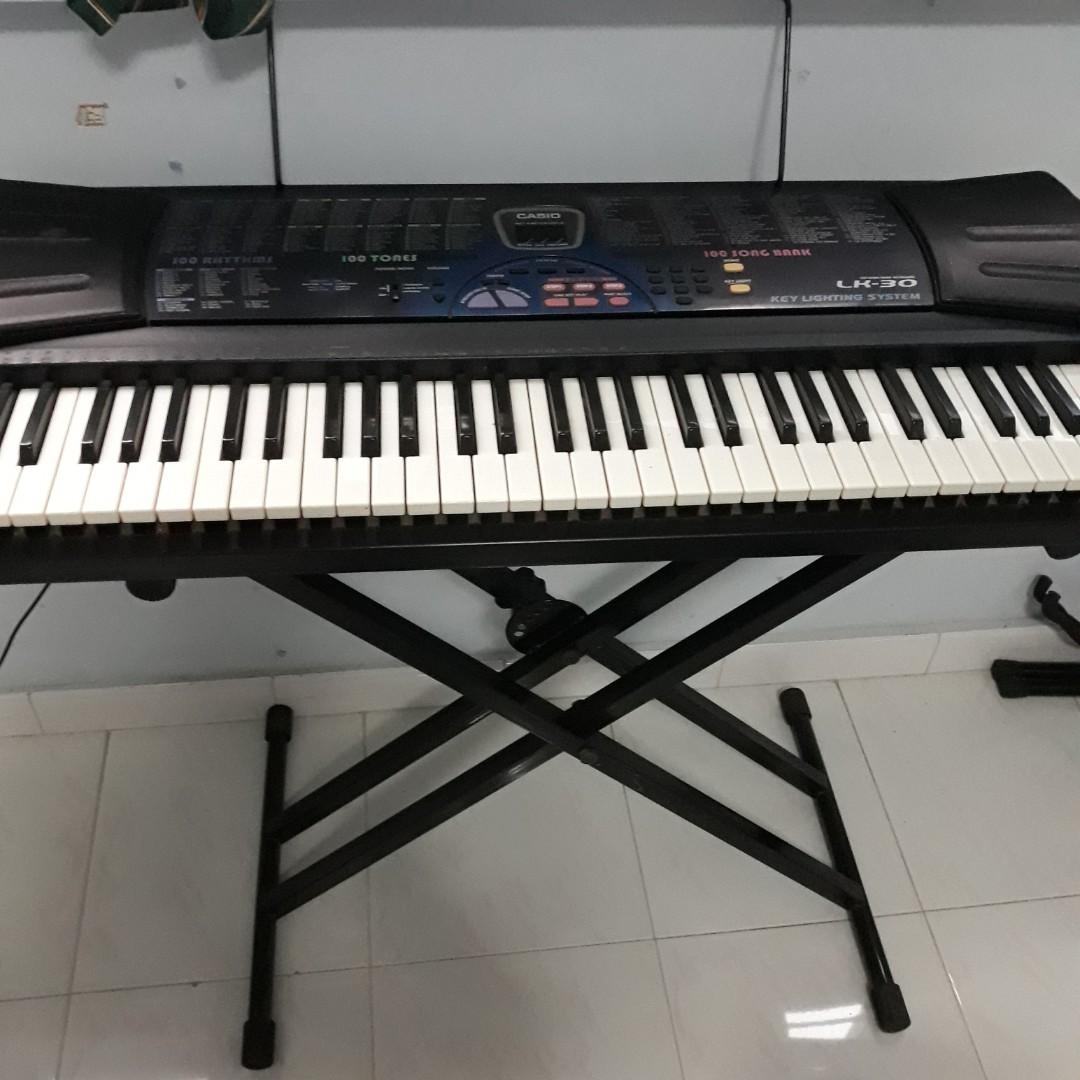 Casio Keyboard, Music & Media, Music Instruments on Carousell